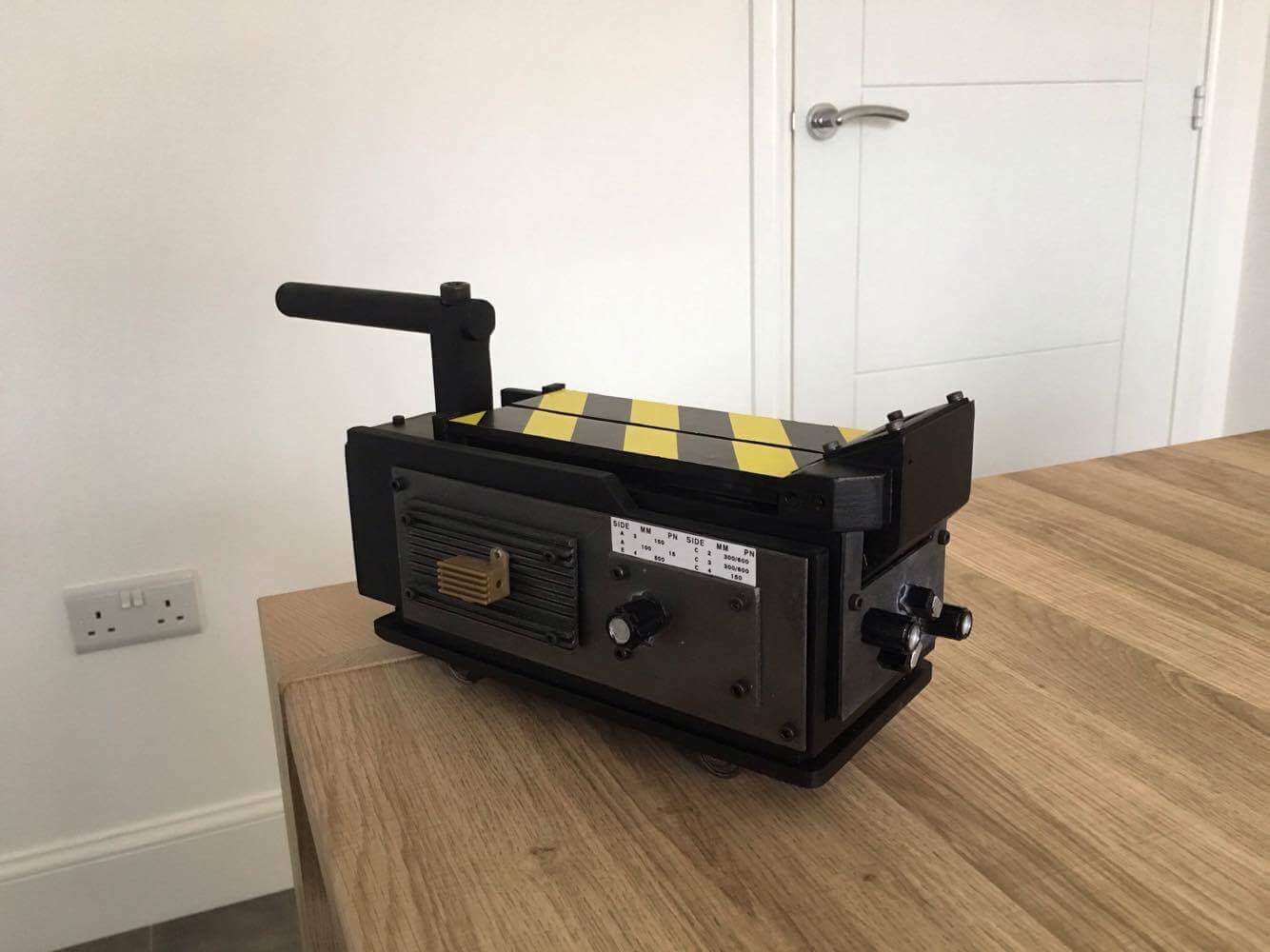 Build Your Own 3D Printed Ghostbusters Trap – BIG COMIC PAGE
