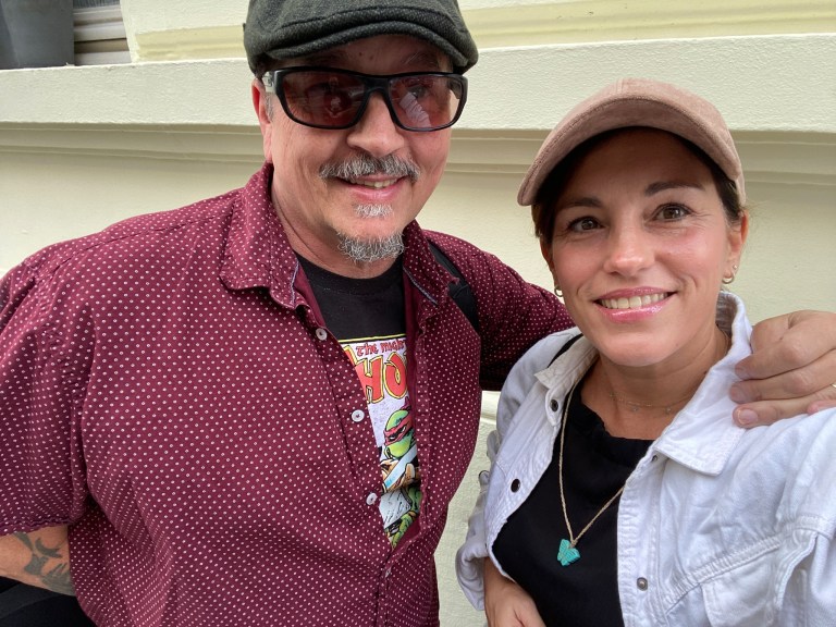 Amy Jo Johnson teases Mighty Morphin Power Rangers: The Return #4 Kevin ...